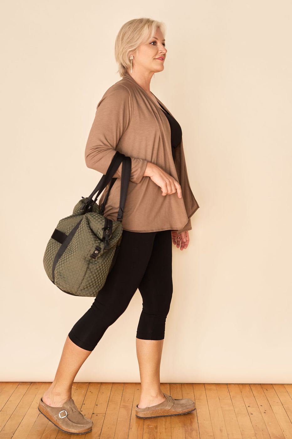 RESALE - Basic V Tunic - M - Pine- RE542 – Anne Mulaire